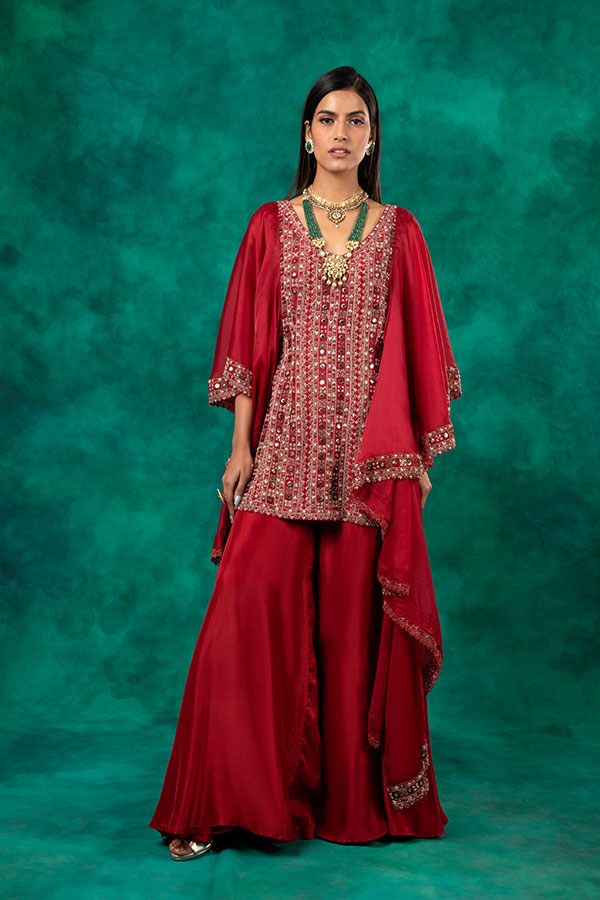 NOMADIC FUCHSIA CAPE KURTA SET – Ridhima Bhasin